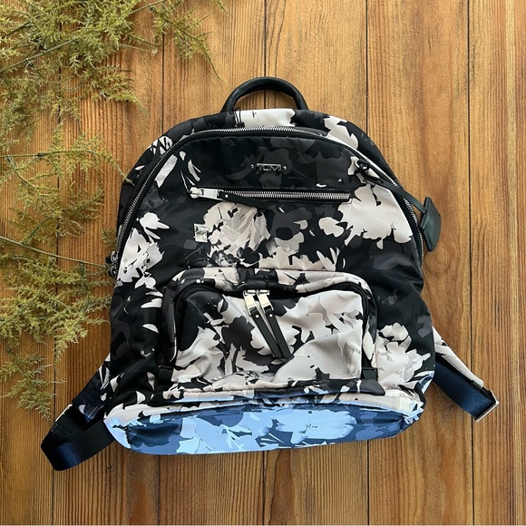 Tumi | Bags | Tumi Backpack | Poshmark